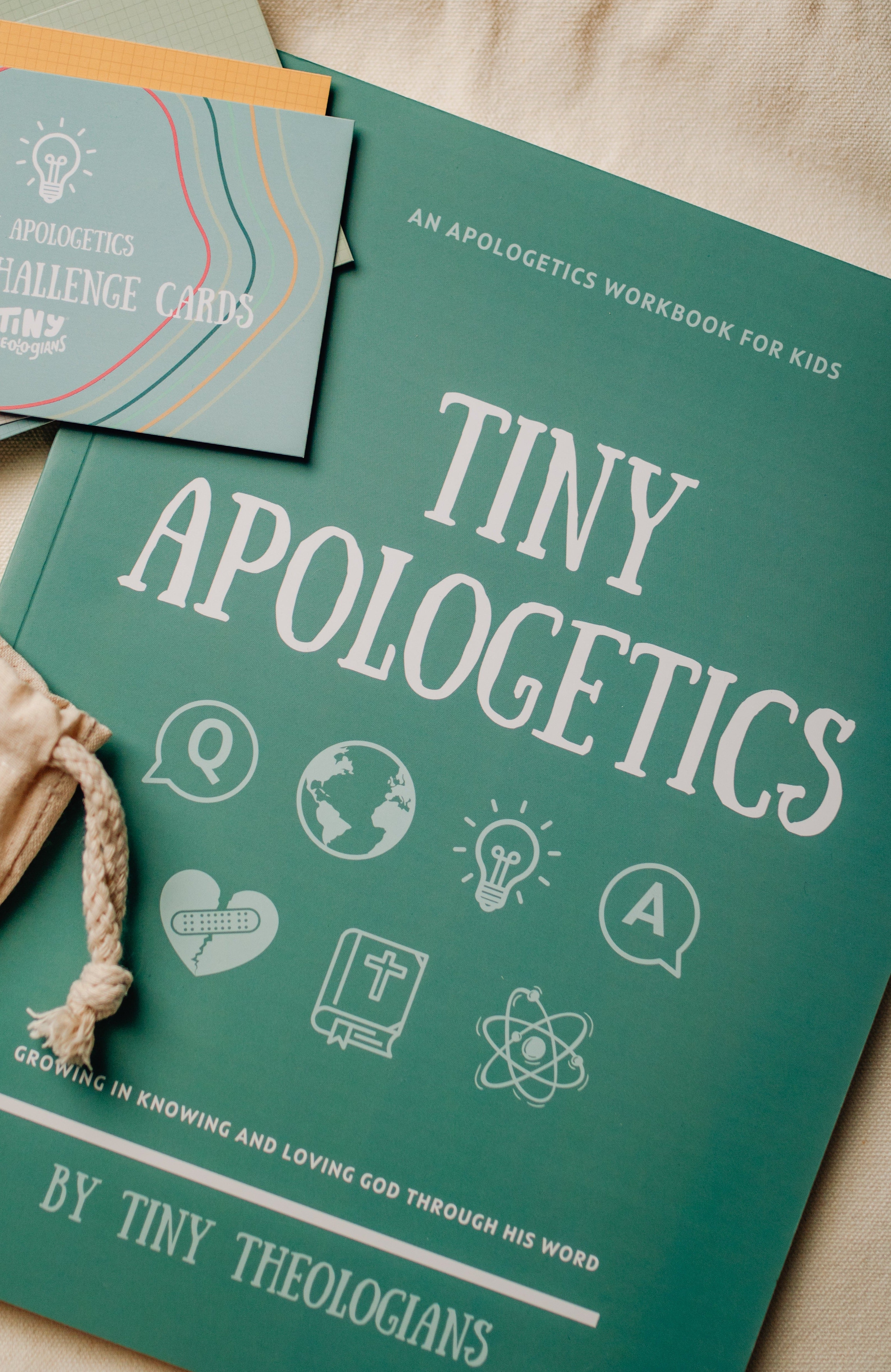 Tiny Apologetics Workbook – Tiny Theologians